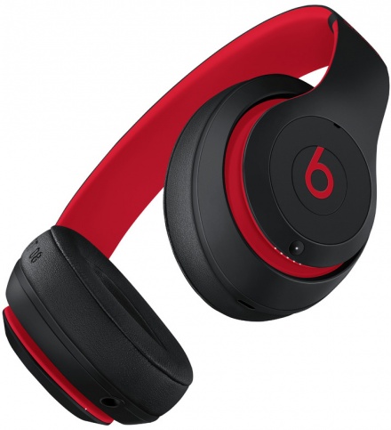 Beats Studio 3 Wireless Headphone - Defiant Black/Red (A1914-DRD)